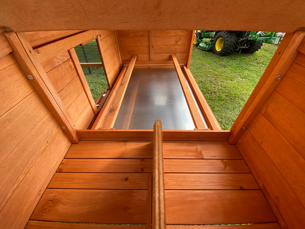 NEW FarmHouse Coop. Both Stain colors in stock, BARN RED on SALE ...